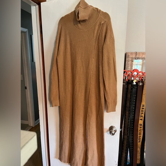 Source Unknown | Sweaters | Pullover Open In Front Long Turtleneck ...